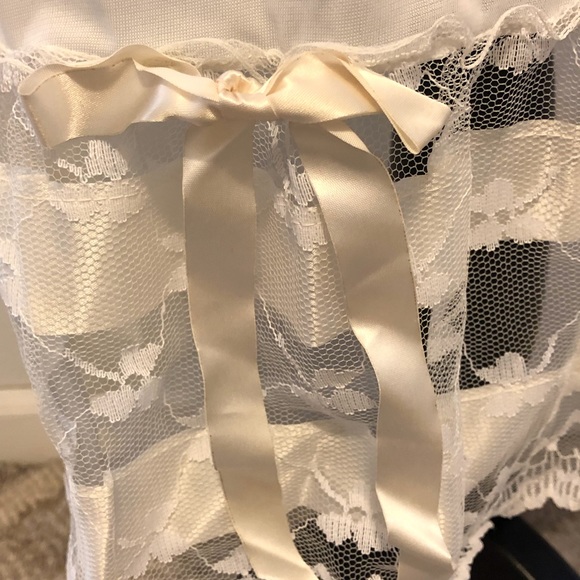 Myra Joy | Intimates & Sleepwear | Vintage Lingerie Half Slip Ruffled ...